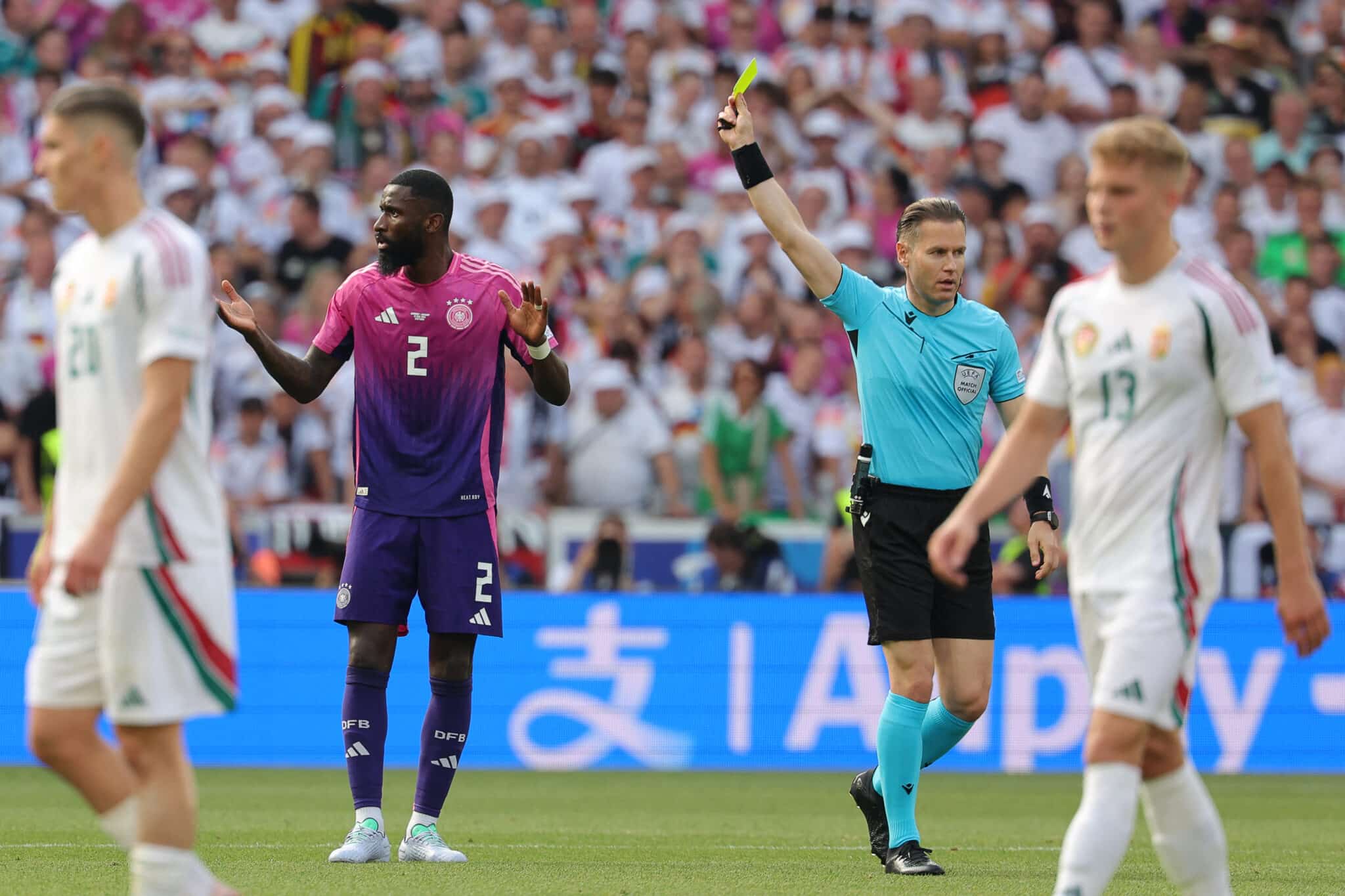 WM 2026 Regel-Neuerungen: Mehr VAR-Macht, weniger Spielverzögerungen
