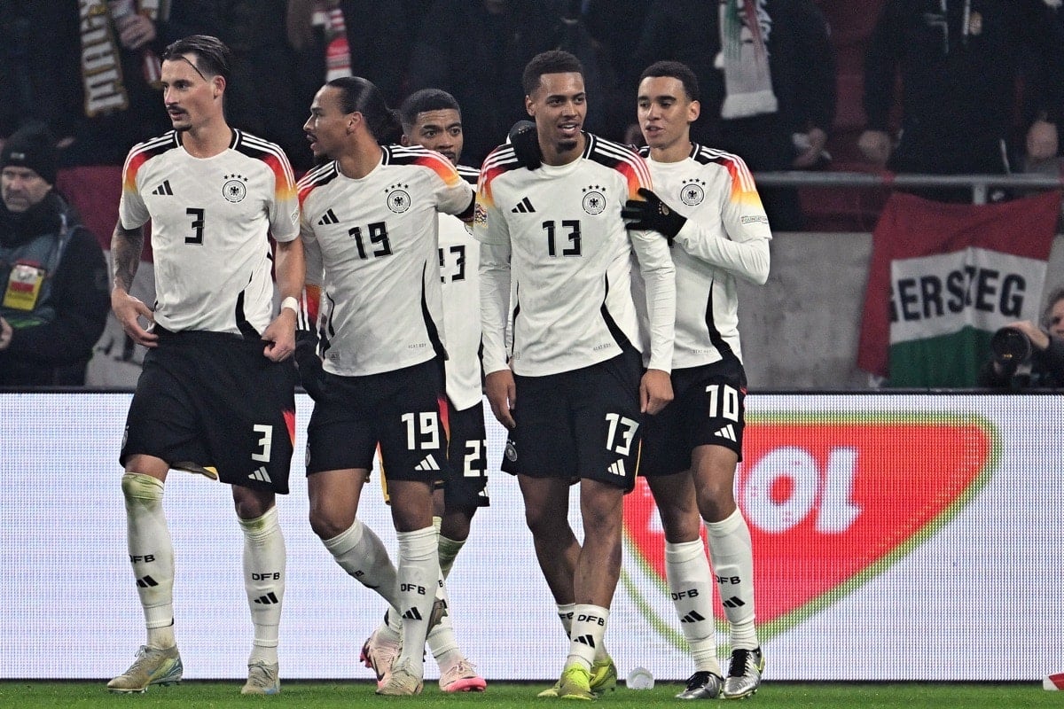 Fußball Heute Länderspiel Ergebnis Deutschland Mit 1 1 Gegen Ungarn