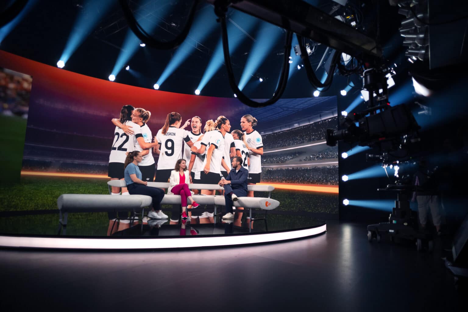 Fußball heute ZDF live * Wer zeigt Frankreich gegen Deutschland ...
