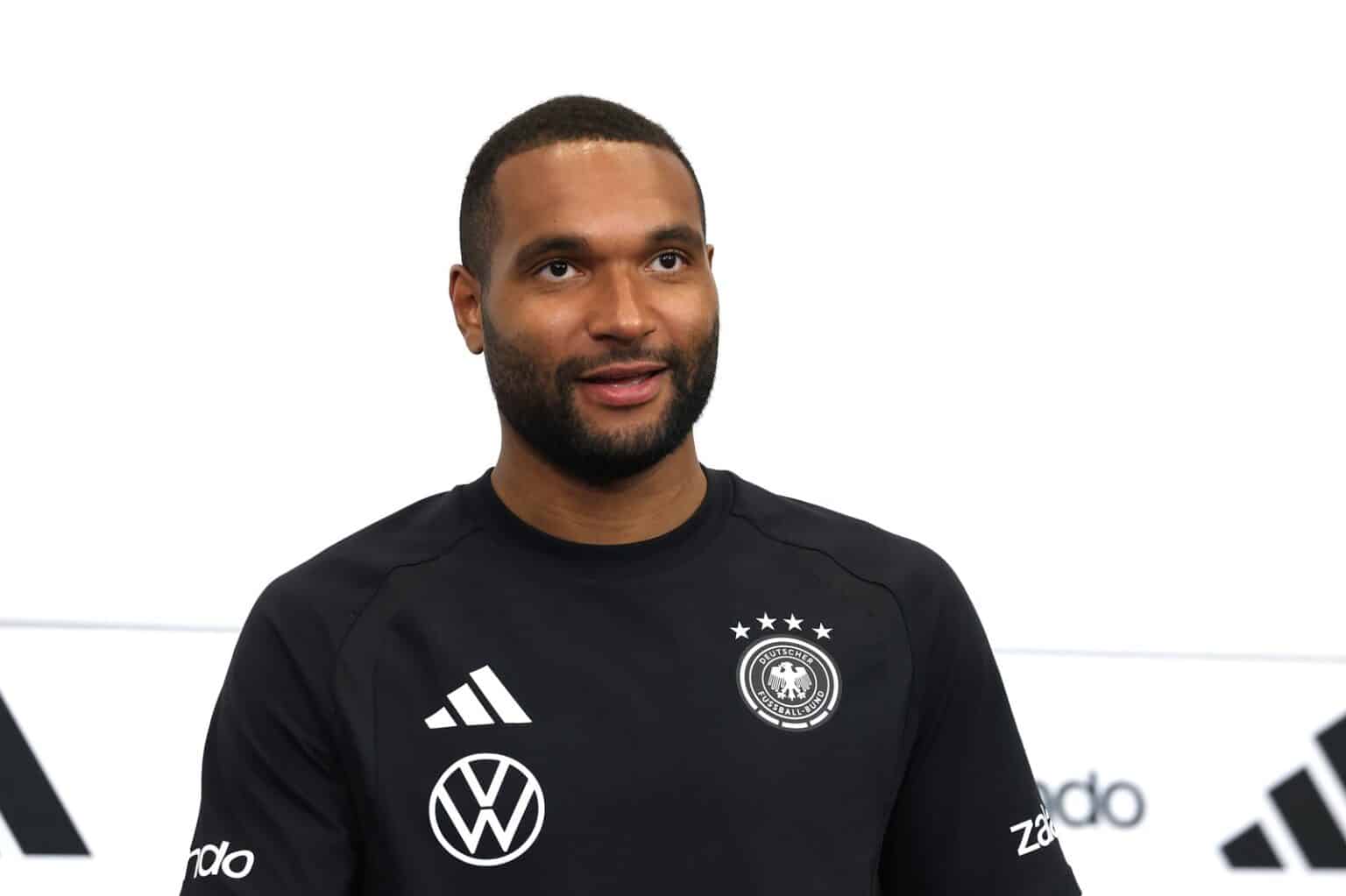 DFB Pressekonferenz: Schlotterbeck & Tah im DFB-Abwehrzentrum vor dem 1 ...